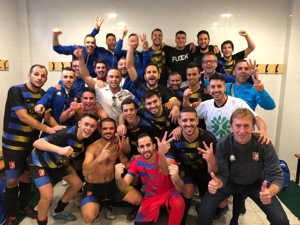 EL ALBATERA SPORTING CF SUMA Y SIGUE - PELUCHE TV