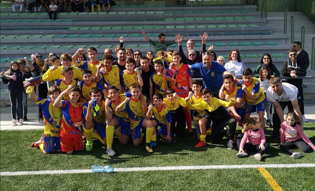 LOS INFANTILES DEL ALBATERA SPORTING HACEN HISTORIA - PELUCHE TV